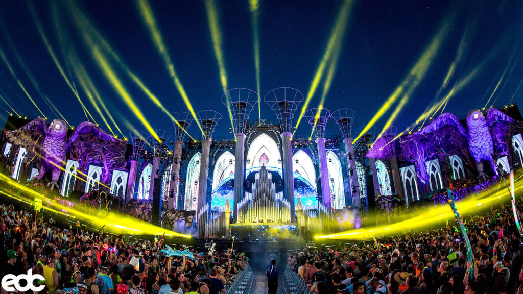 Cinco actos imperdibles del escenario Kinectic Circle en EDC México 2025 - Melodia Viajera